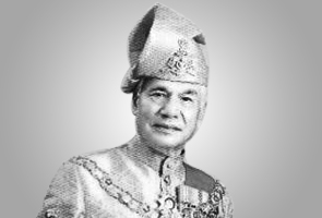 Sultan of Perak remains arrive at Istana Iskandariah | Awani International