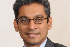 Steven Thiru dilantik presiden Majlis Peguam | Awani