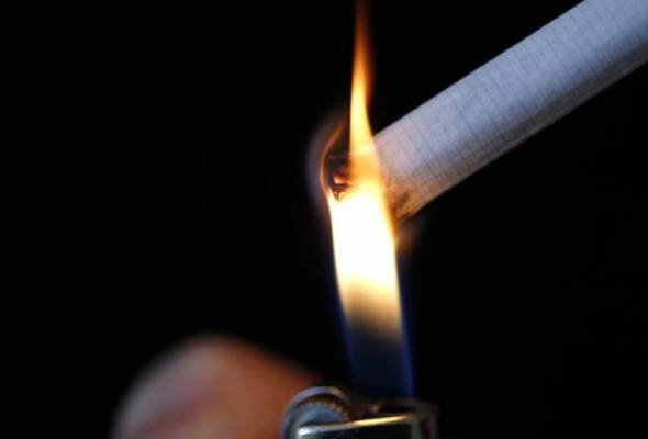 Early smoke exposure tied to increased atrial fibrillation risk | Awani ...