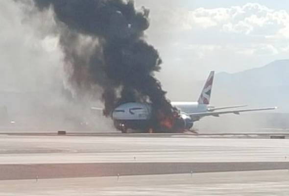 British Airways plane catches fire in Las Vegas, several injured ...