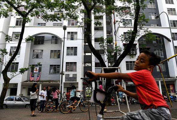 Jaring keselamatan mula dipasang di setiap PPR Kuala Lumpur | Awani