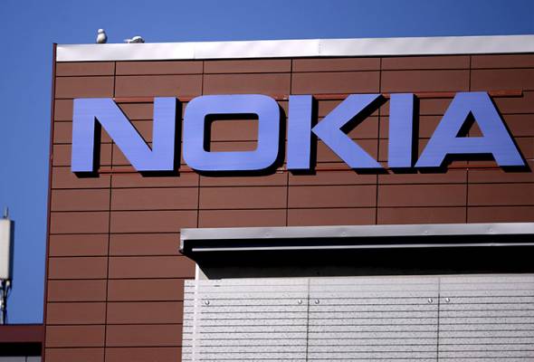 Nokia to build moon's first 4G cell network for NASA program | Awani ...