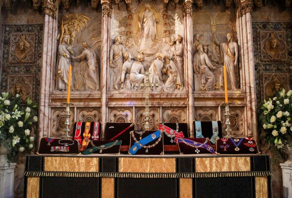 Regalia chosen by Philip on display at chapel | Awani International