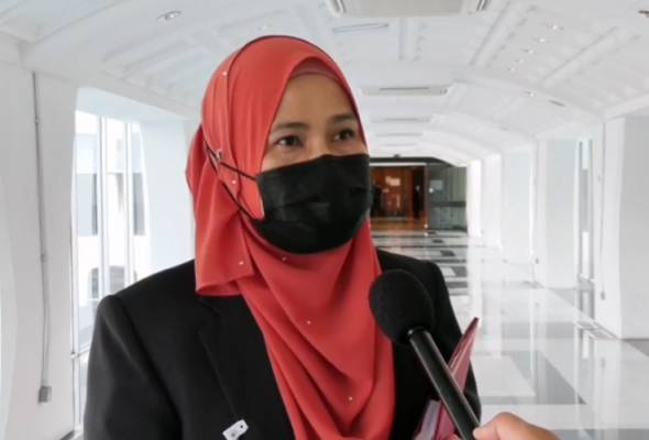 Sapiah makes history as first Orang Asli woman appointed as JAKOA DG ...