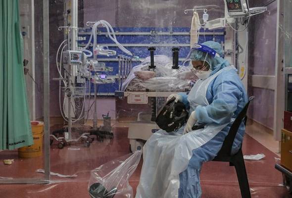 COVID: New cases Sunday remain below 15,000 mark | Awani International