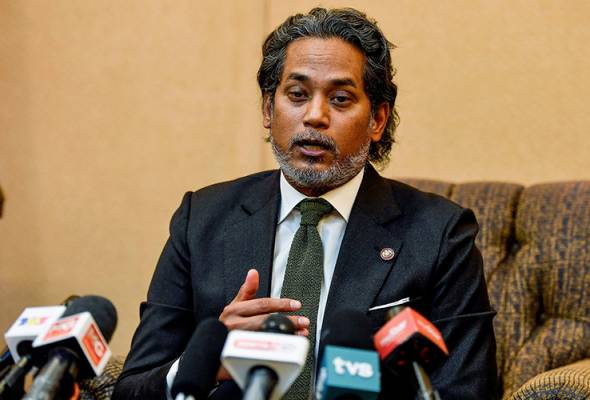 Transformasi budaya kerja di KKM atasi isu buli - Khairy | Awani