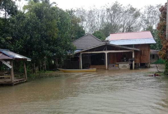 Lapan jajahan di Kelantan, enam daerah di Terengganu dijangka banjir ...