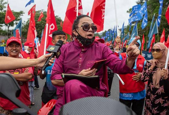 PRU15: Azwan Ali umum tarik diri, tidak jadi 'lawan' abang di Gombak ...