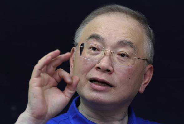 Tram system can be realised in Melaka - Wee Ka Siong | Awani International