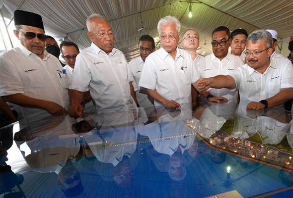 Govt considers building port in Sanglang - Ismail Sabri | Awani ...