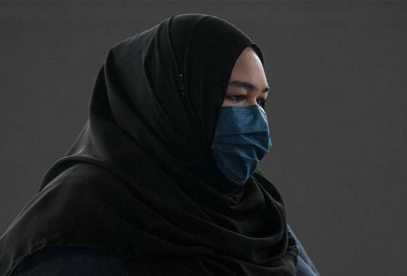 Selain Yasmin, ada tiga penghuni Rumah Bonda nampak Siti Bainun dera ...