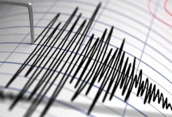 At least four dead, hundreds of homes destroyed in Papua New Guinea ...