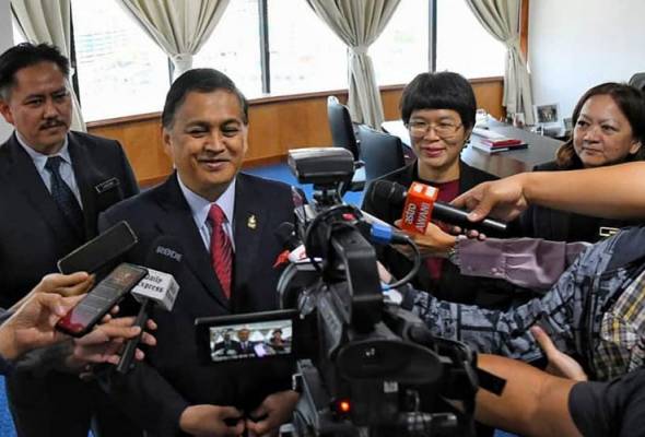 Sabah bakal bina Pusat Pelancaran Angkasa Lepas - Arifin | Awani