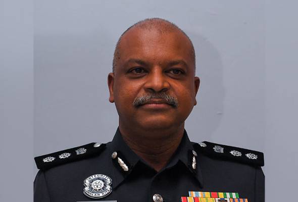Three men who impersonated as KKM officers detained by police | Awani ...