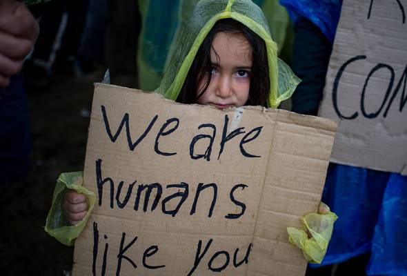 Make legal adjustments to affirm refugees' right to work - Experts ...