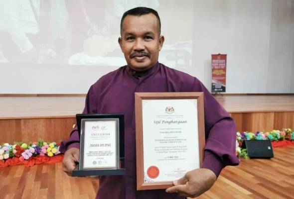 Anggota Rela derma darah 219 kali sejak 1995 | Awani