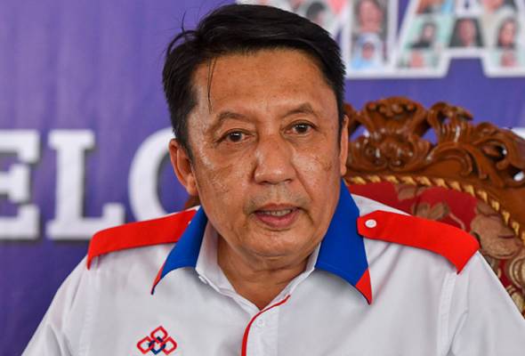 Ahmad Jazlan dilantik semula Pengerusi Felcra | Awani