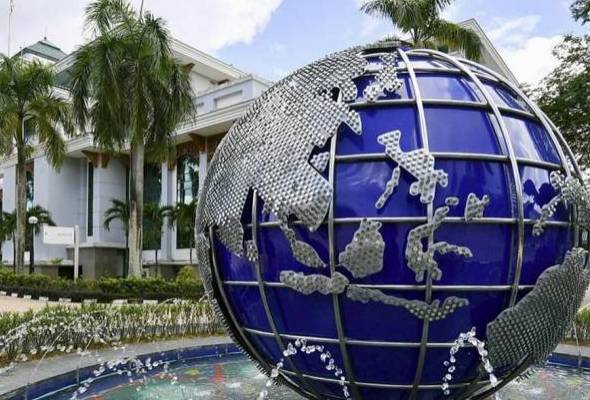 Wisma Putra sokong hasrat Belanjawan 2024 tingkat kedudukan Malaysia di ...