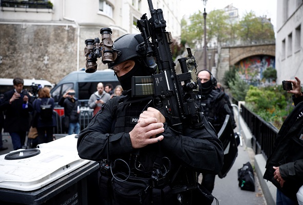 Police arrest man in Paris Iran consulate incident | Awani International