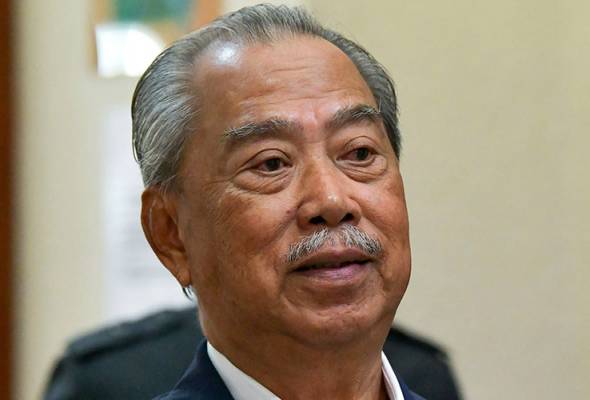 'Saya tak bermaksud hina institusi raja' - Muhyiddin | Awani