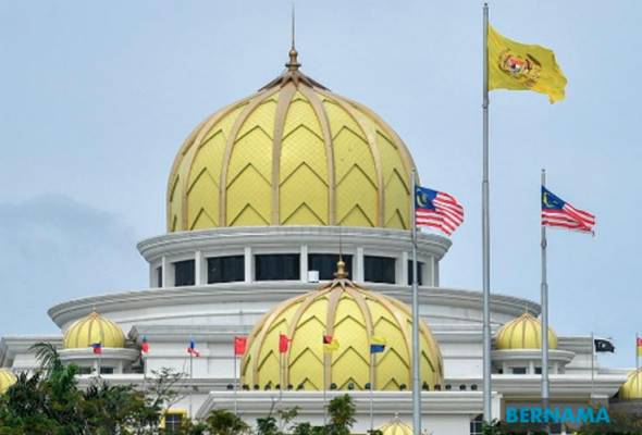 [COLUMNIST] The King and I - Rais Hussin | Awani International