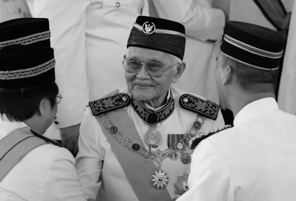 Pemergian Tun Abdul Taib: Saya kehilangan kawan baik - Alfred Jabu | Awani