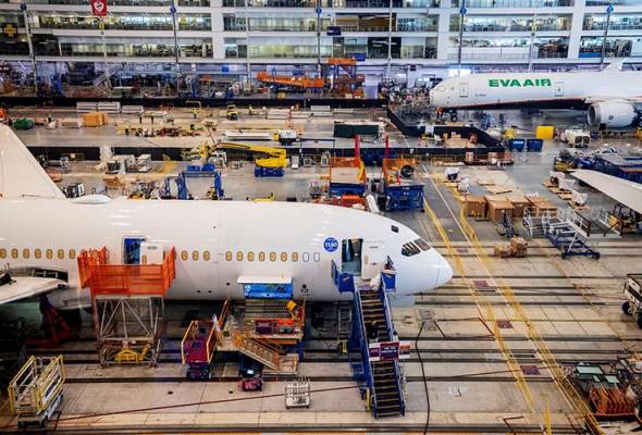Boeing ramal 2.4 juta pekerjaan baharu dalam industri penerbangan untuk ...