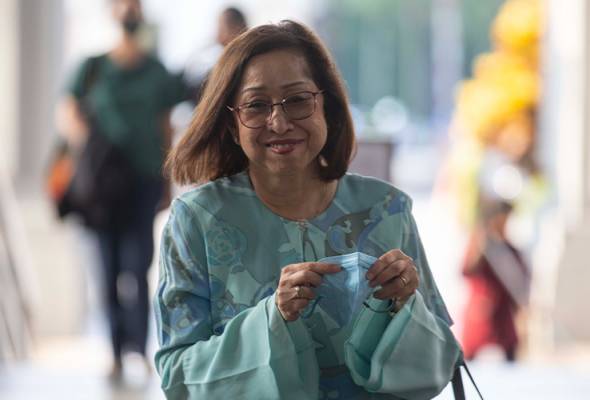 Na'imah gagal dapatkan pasport secara kekal | Awani