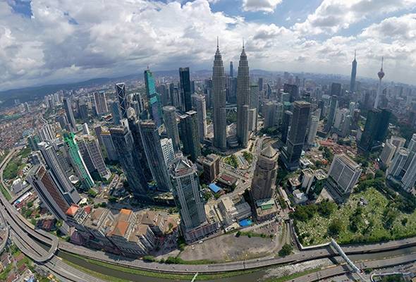 Pertumbuhan KDNK negara dijangka melebihi 5% pada 2024 - Maybank IB | Awani