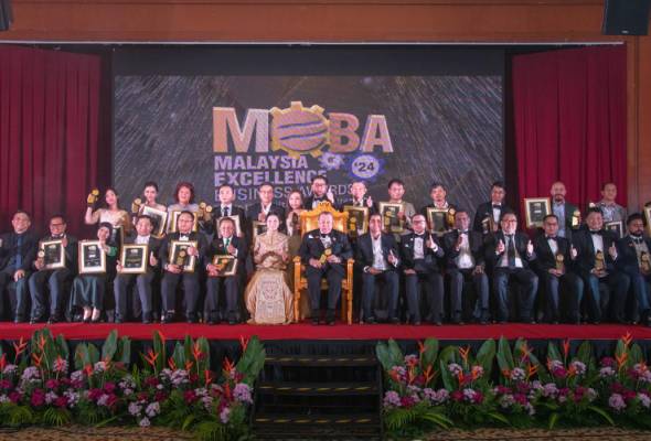 Astro AWANI terima anugerah Masterclass in News Broadcasting and ...