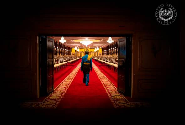 Dokumentari khas Istiadat Pertabalan Agong ke-17 disiar Ahad ini | Awani