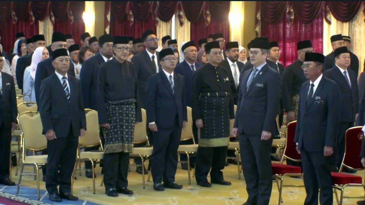 [TERKINI] Pasca PRN Sabah: 10 ADUN angkat sumpah Jemaah Menteri, ADUN ...