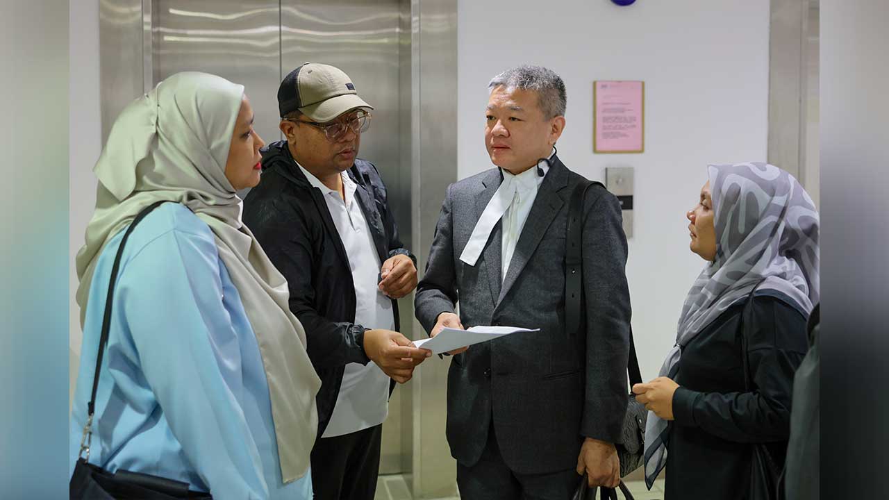 Mahkamah Tinggi isytihar perbicaraan Rewcastle-Brown tanpa kehadiran ...