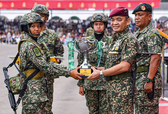 TDM sedang teliti pertimbang longgarkan syarat pengambilan perajurit ...