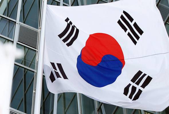 South Korean teacher admits to stabbing girl to death, police say ...