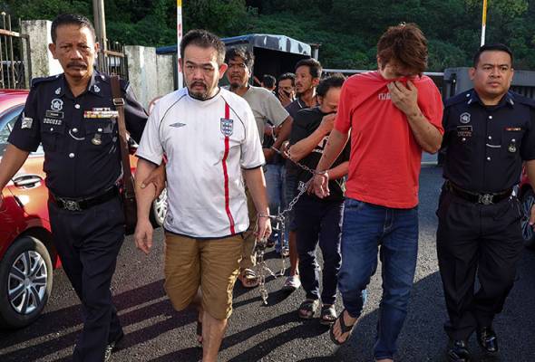 Tiga Geng Atan terlibat kes pecah rumah, curi didakwa | Awani