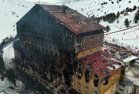 Turkish ski resort fire kills 76, guests forced to jump from windows ...