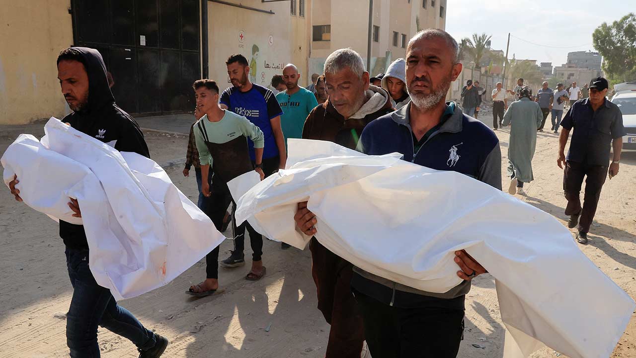 Serangan udara Israel di kem pelarian Gaza ragut 27 nyawa, termasuk ...