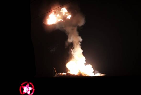 Roket Starship 36 meletup semasa ujian | Awani