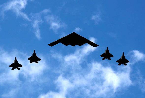 FACTBOX - US B-2 bombers, bunker-busters and alternatives | Awani ...