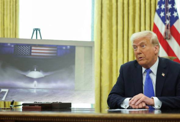 Trump umum Boeing bina jet pejuang generasi baharu AS | Awani