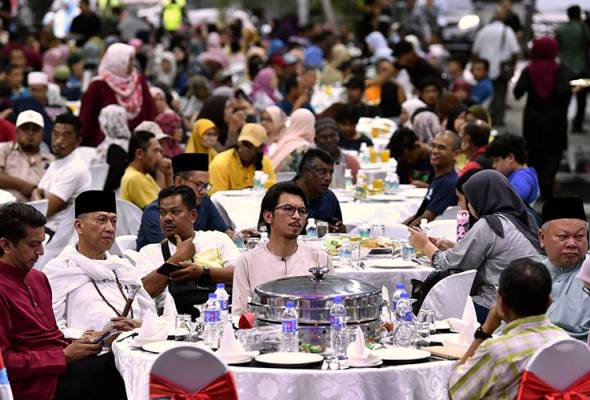 Pembelian pesawat Boeing ikut prosedur, terma ditetapkan - Kamil Munim ...