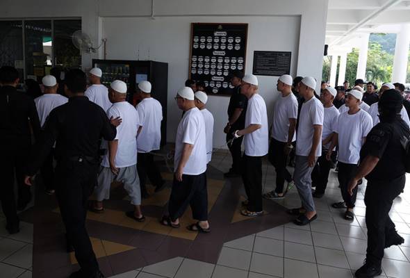 CEO GISB Holdings, 12 pemimpin syarikat dibebaskan hari ini | Awani