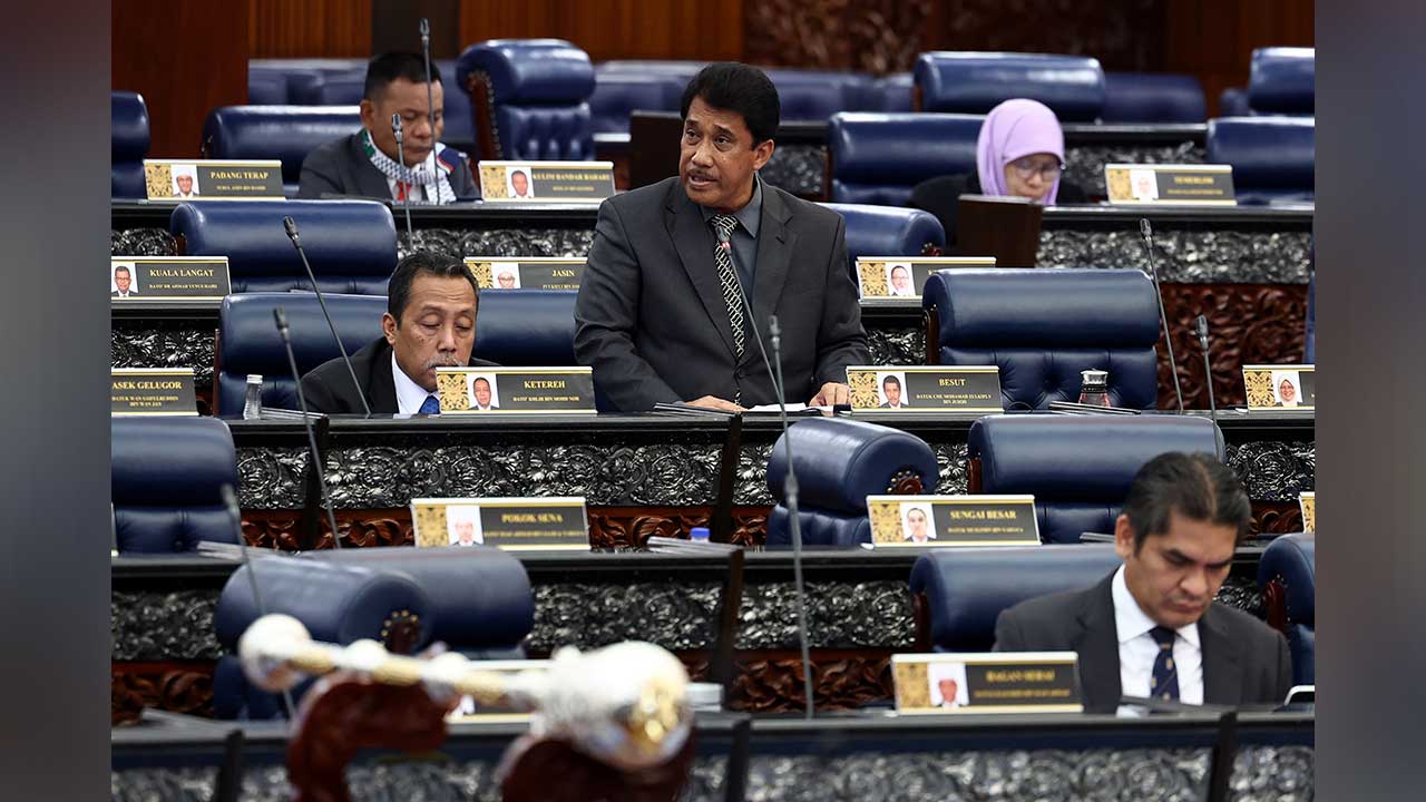 Dewan Rakyat kecoh, pembangkang ditegur tuduh PKR ‘parti rasuah’ | Awani