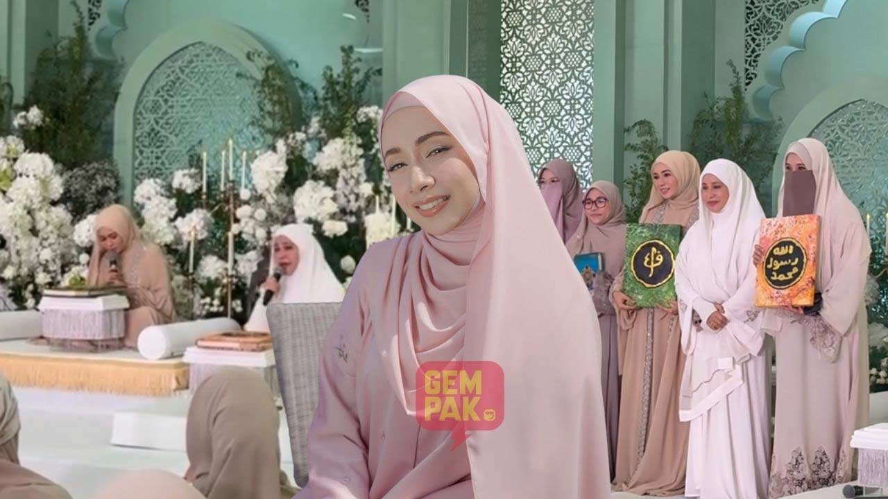 Manis dan sopan, Amira Othman khatam Al-Quran sebelum disatukan dengan ...