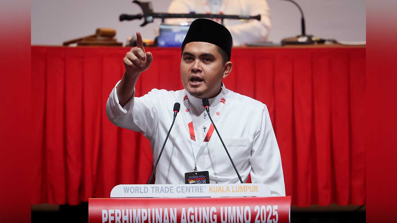 Jangan ajar kami sopan kalau kamu tidak sopan - Akmal tegur sikap DAP ...