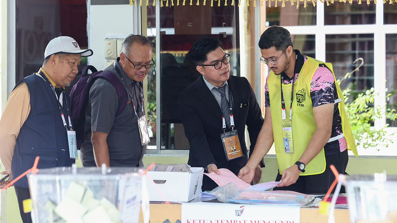 PRK Kinabatangan: 12.54 peratus keluar mengundi setakat 9 pagi - SPR ...