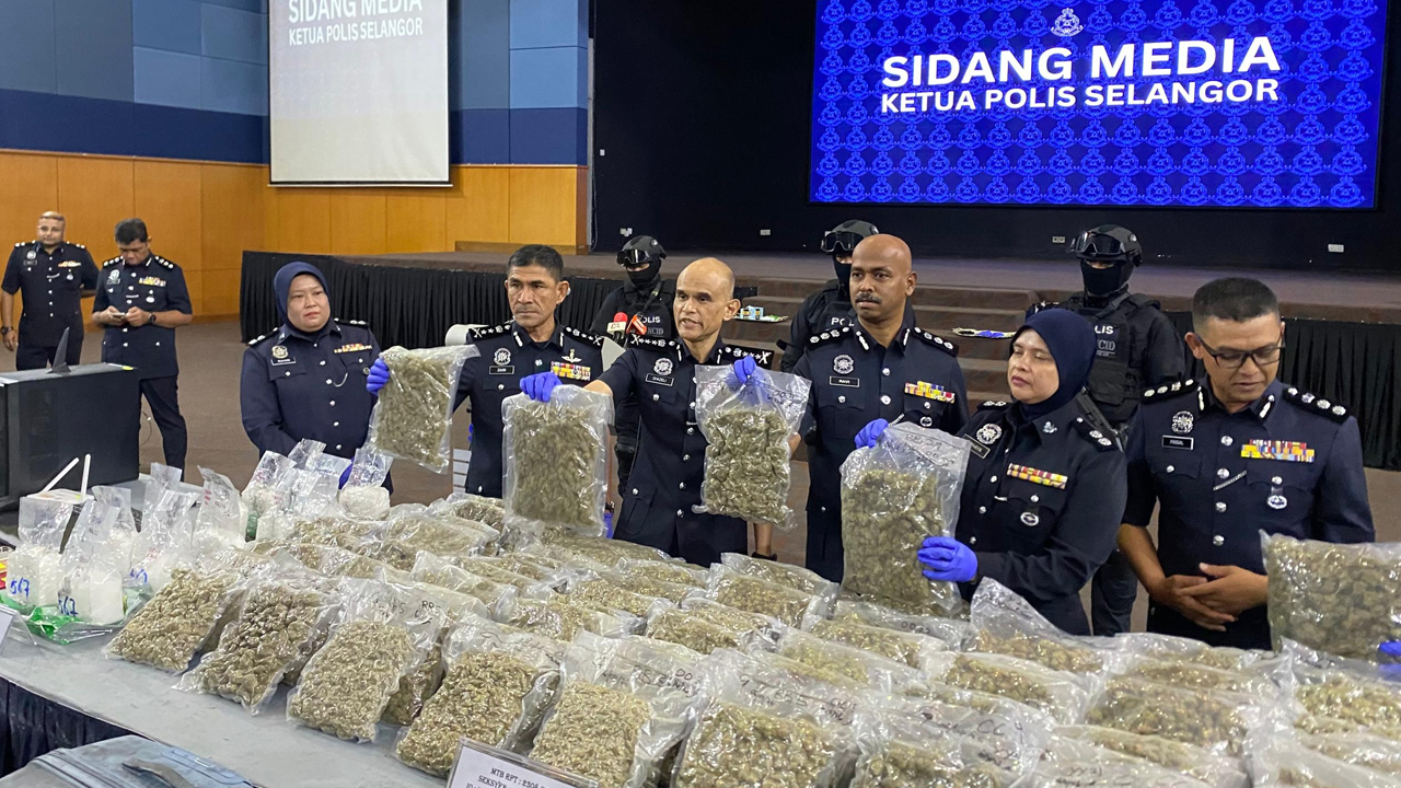 'Keldai dadah' di KLIA rambang mata ditaja penginapan, tiket ...