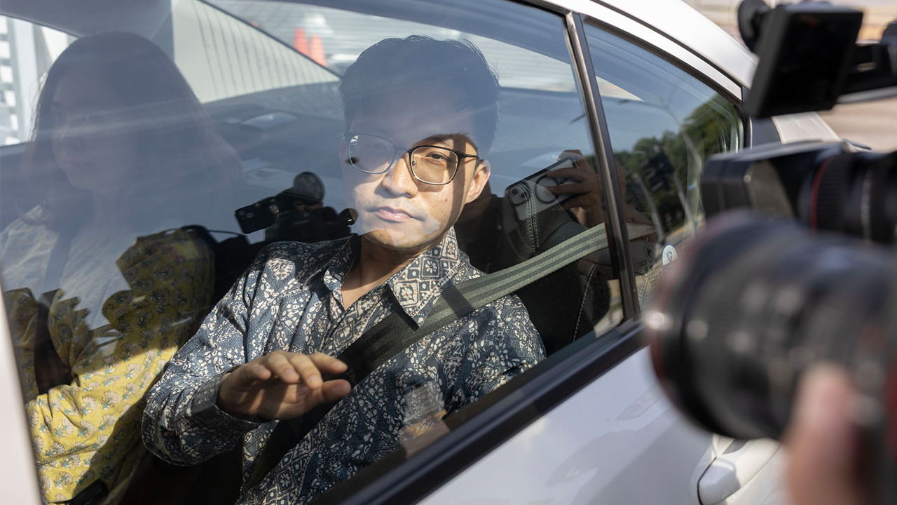 SPRM selesai rakam keterangan James Chai | Awani