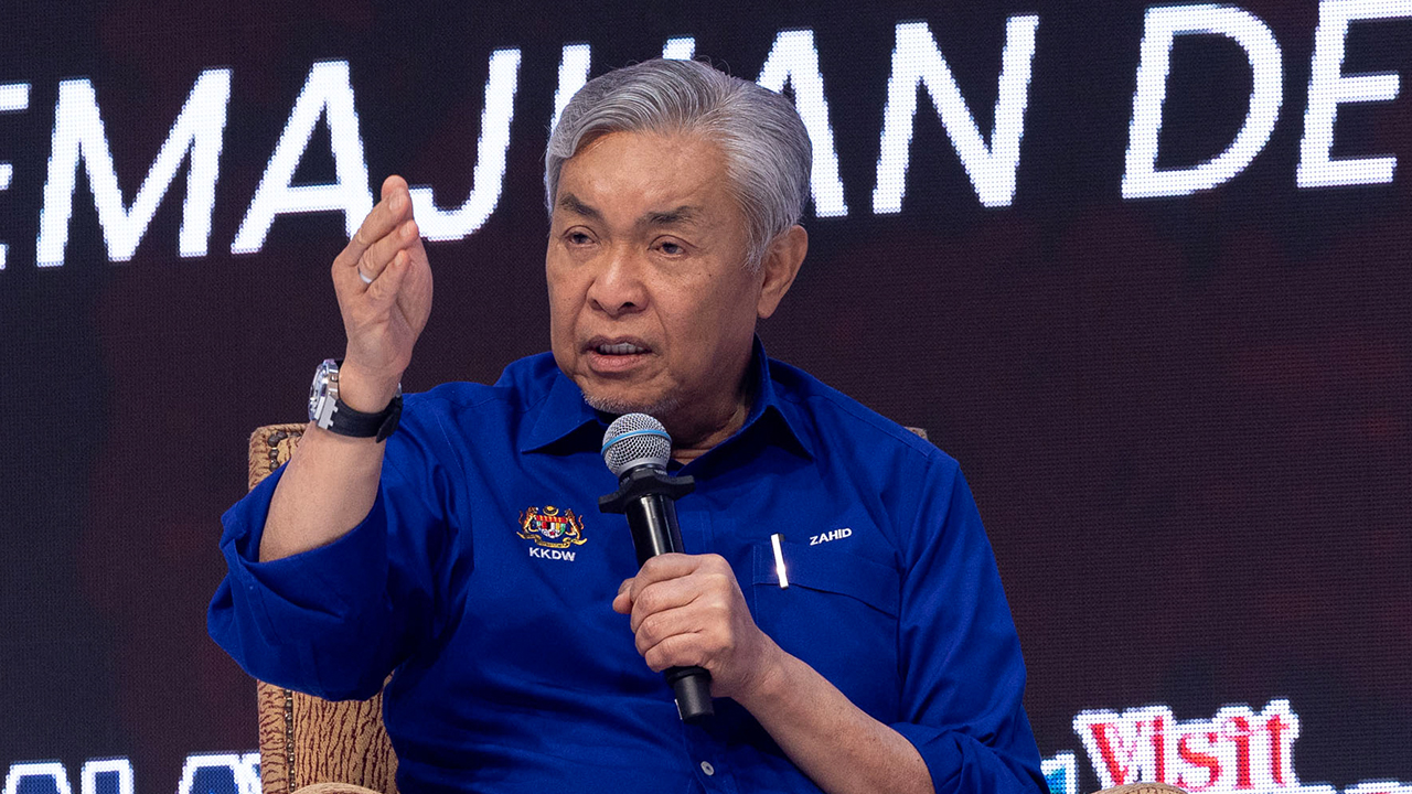 UMNO tiada niat jadi pembangkang di Negeri Sembilan - Ahmad Zahid | Awani